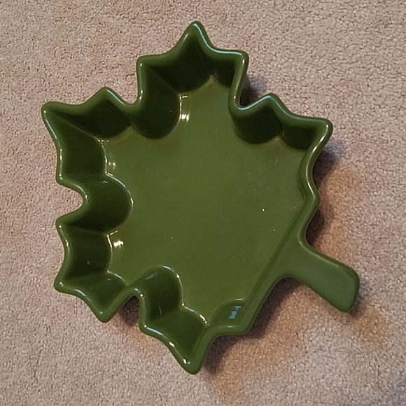 Nantucket | Holiday | Nantucket Green Leaf Dishware | Poshmark